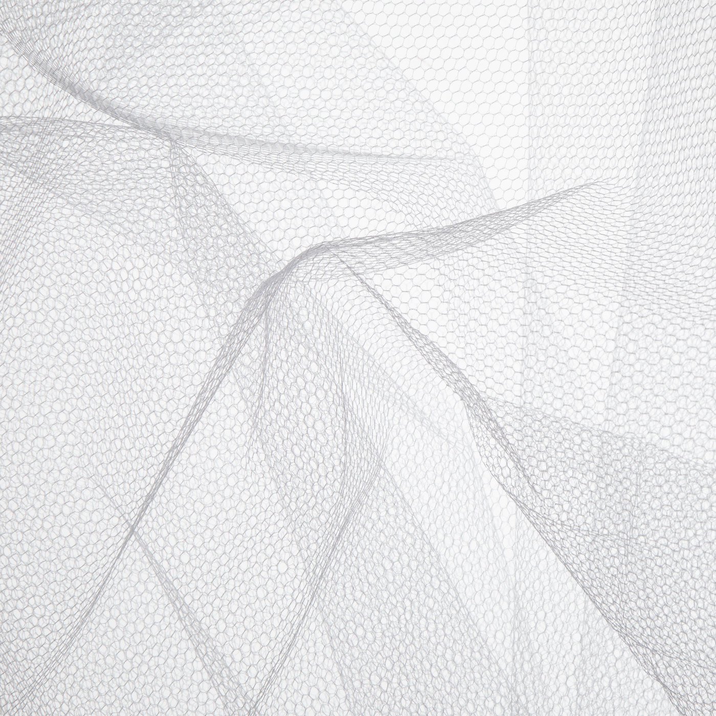 White net fabric. Materials Craft Supplies & Tools etna.com.pe